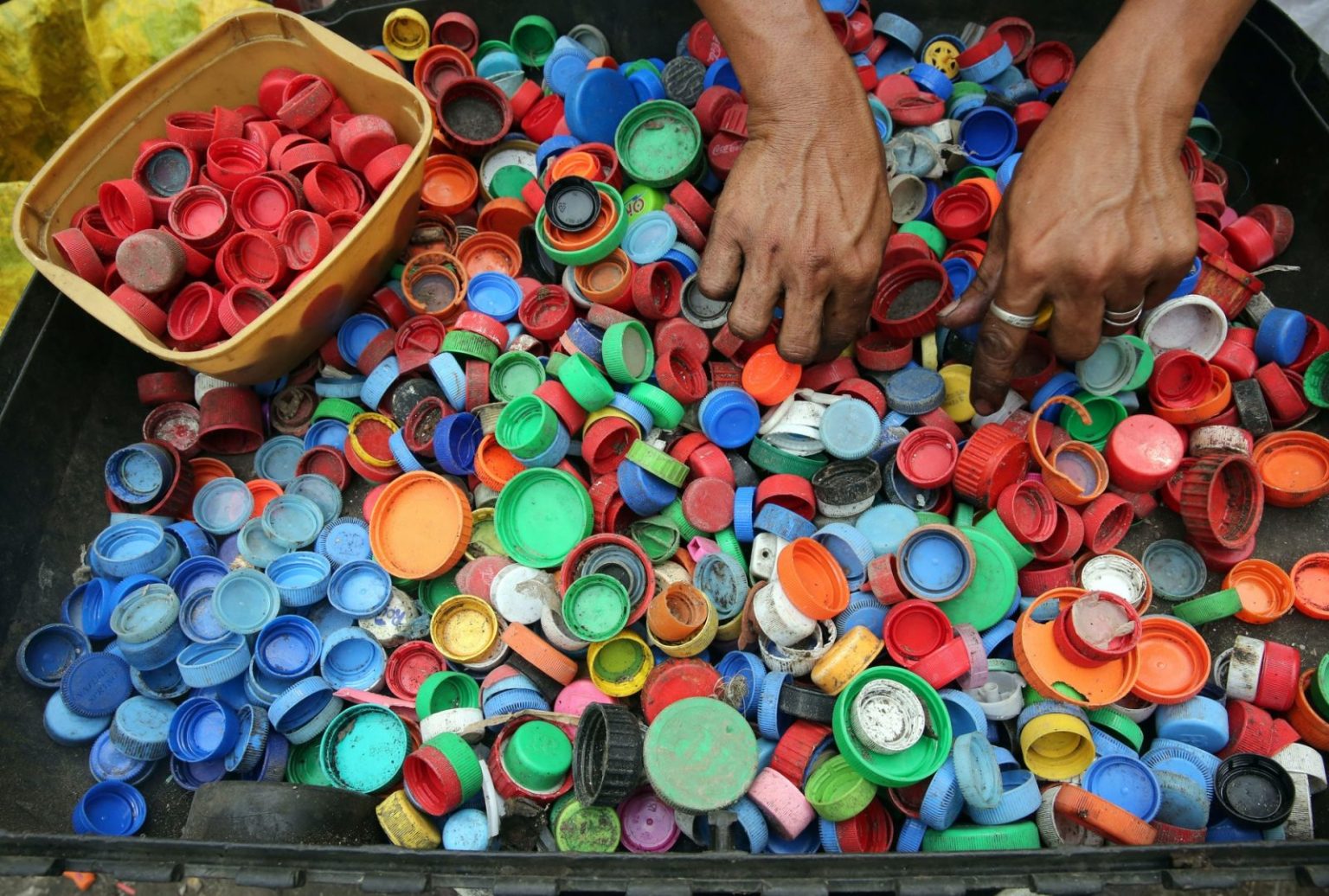 Brizganje plastike in priprava prototipov